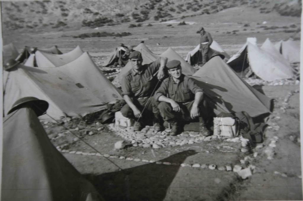 Η επιστροφή μου στο στρατόπεδο και η θερινή μας διαβίωση - Μιχάλης ...